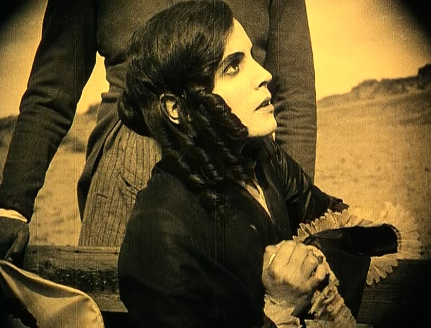 Horror Movies and Beer!: Greta Schröder as Ellen Hutter in Nosferatu 1922