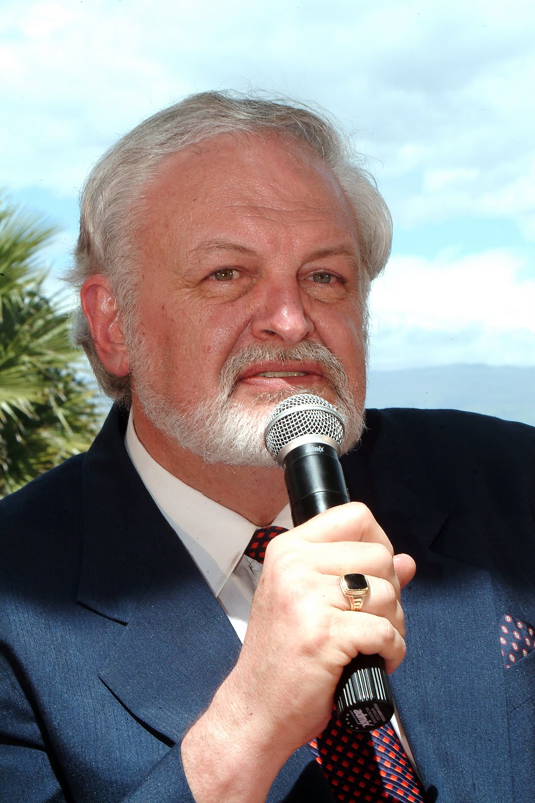 UNCIÓN CATÓLICA : Mensaje de Pentecostés de John Rick Miller, Líder de ...