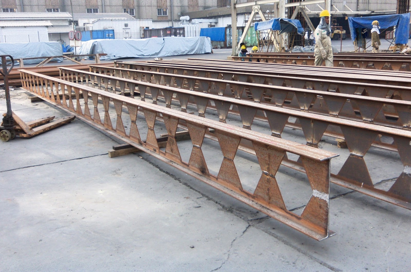 Pujangga Boiler: Hexagonal CASTELLATED BEAM