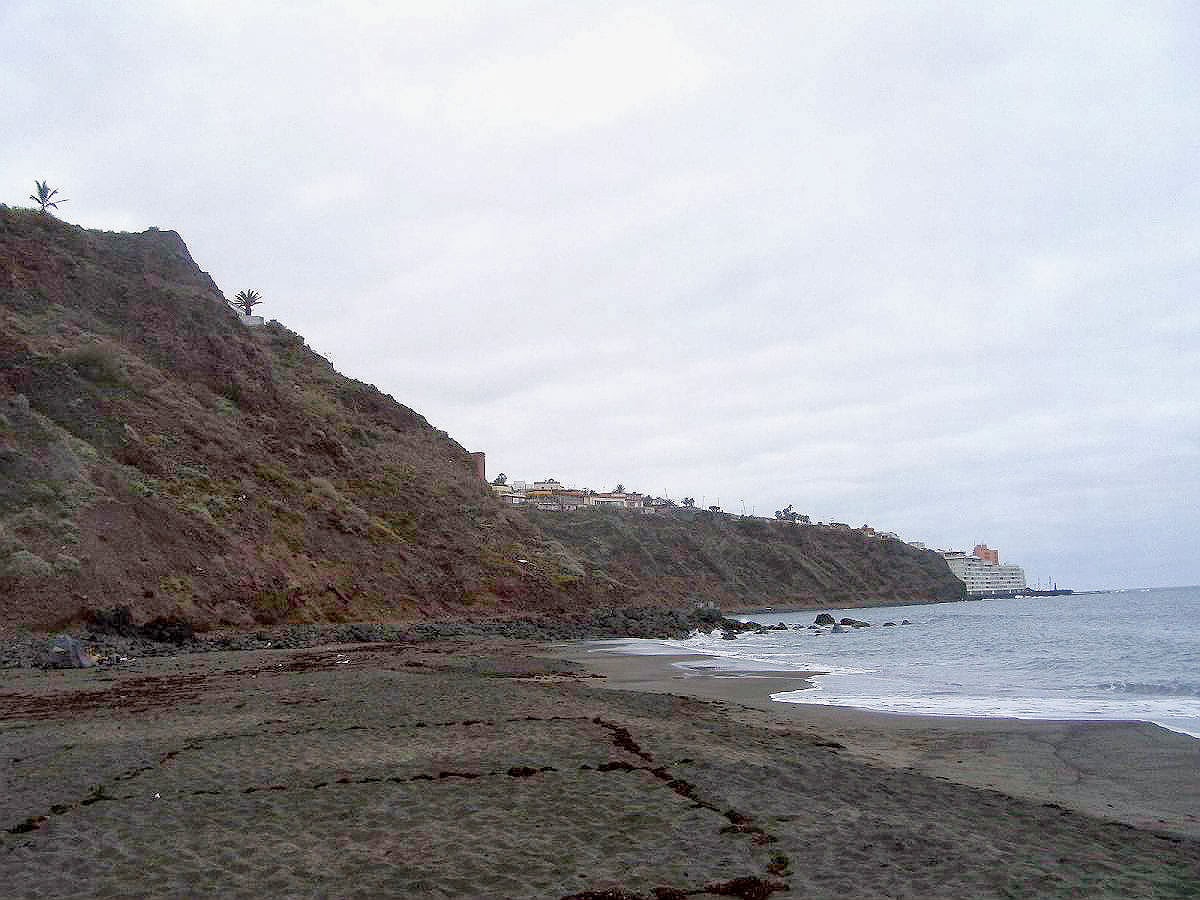 SENDEROS CANARIOS: PLAYA EL ARENAL, BAJAMAR; LA LAGUNA, TENERIFE