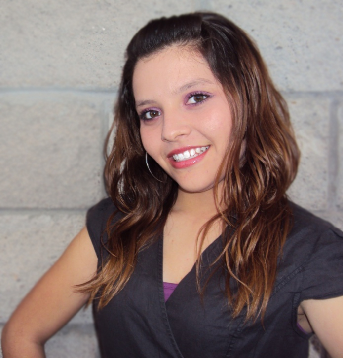 ESTESIS: X INTEGRANTES