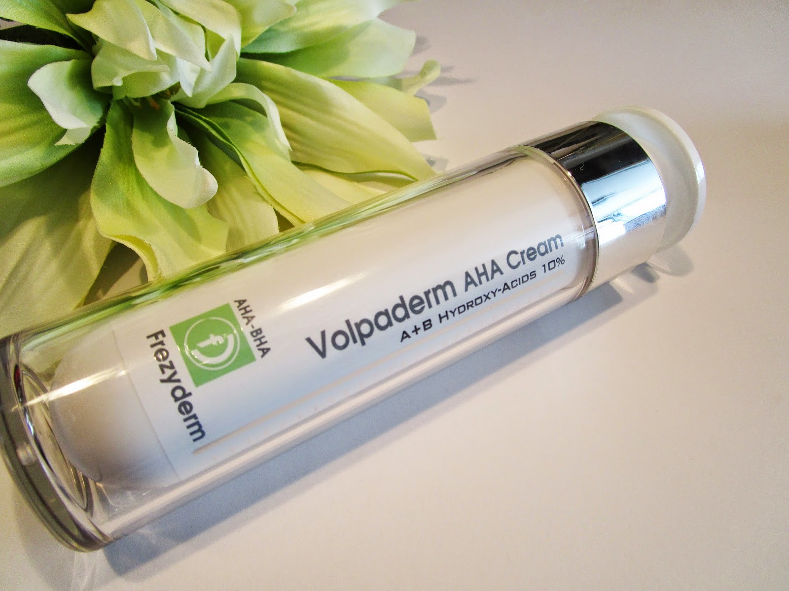 El Espejo de la BELLEZA: Volpaderm de Frezyderm...Hidroxiácidos AHA y ...