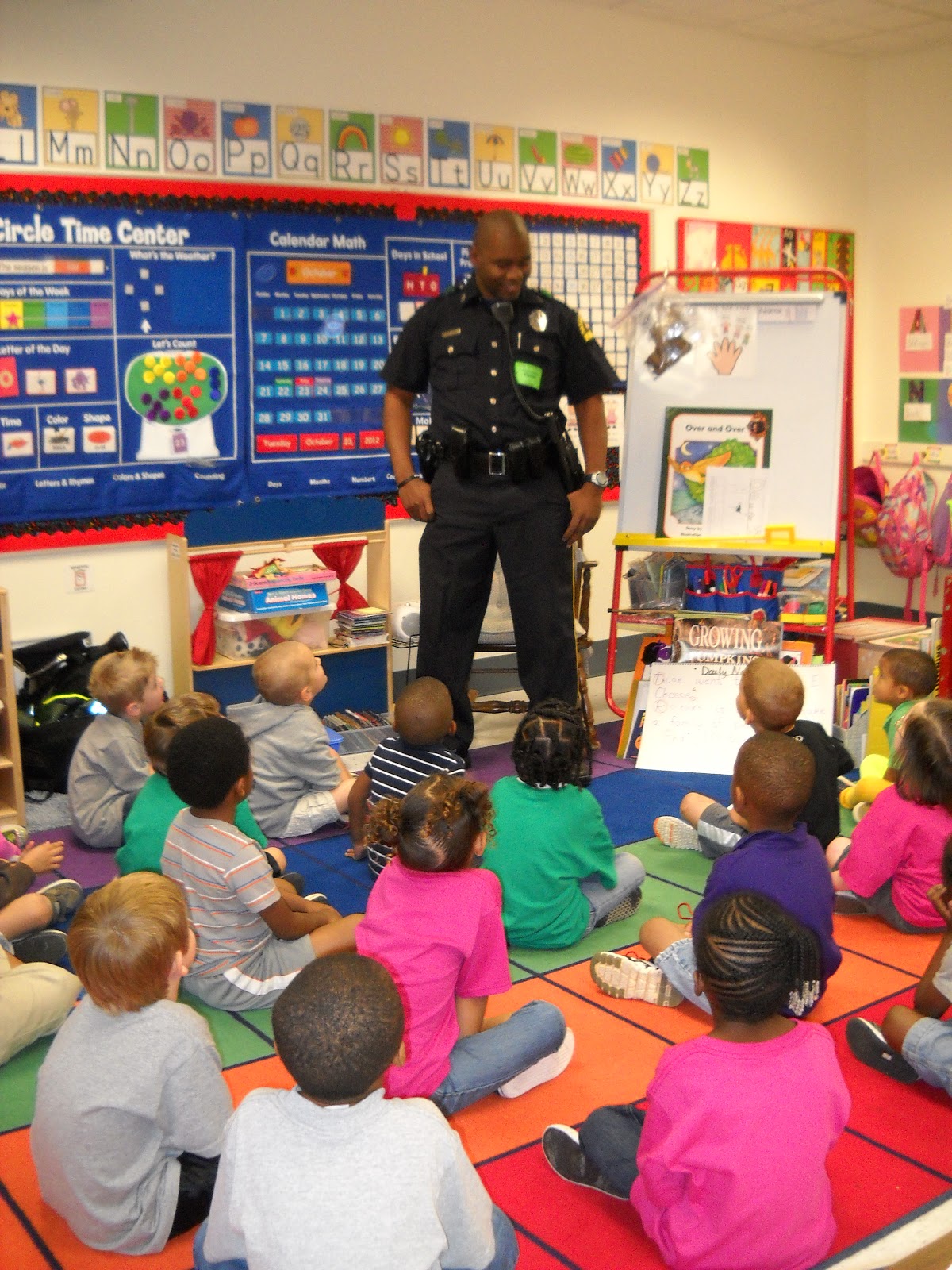 Hargrove's Pre-K Happenings: Community Helper Unit- Visit from Police ...