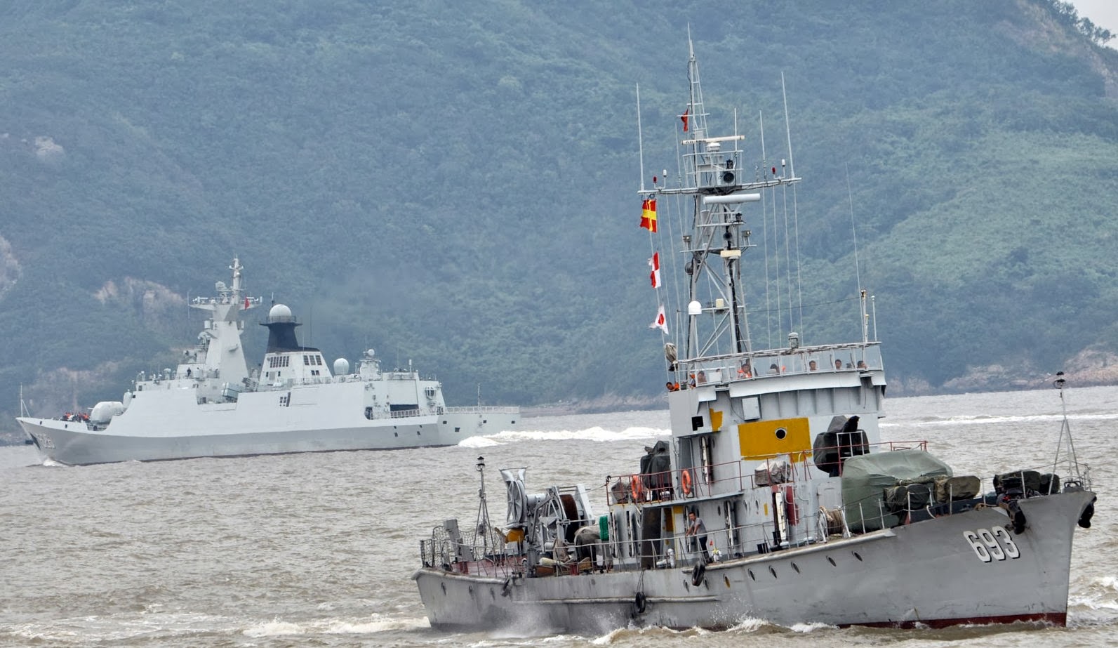 Random Images of Chinese Type 056 Jiangdao Class Light Corvette ...