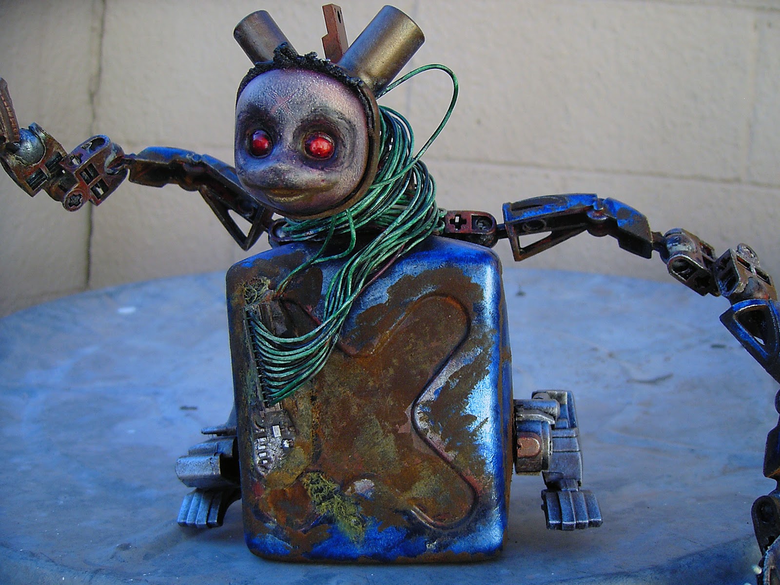 Imperfecz Toys!: New JunkBot spotted!