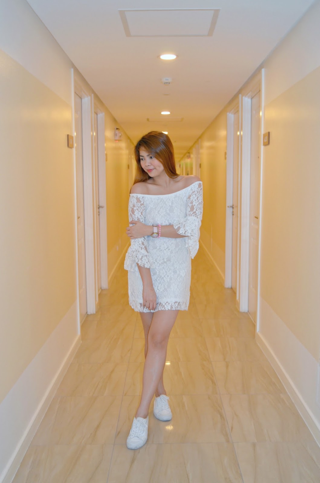 The Bandwagon Chic: White Off Shoulder Lace Dress for $2?