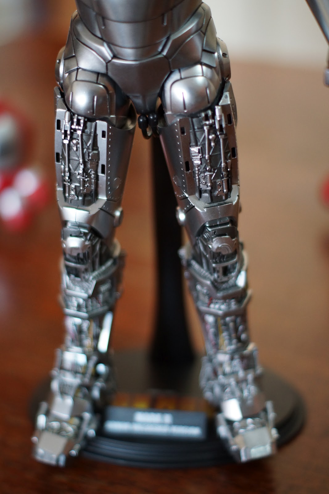 sgBinas - Hot Toys Iron Man 1/6th scale Fanatic: Hot Toys Iron Man 2 ...