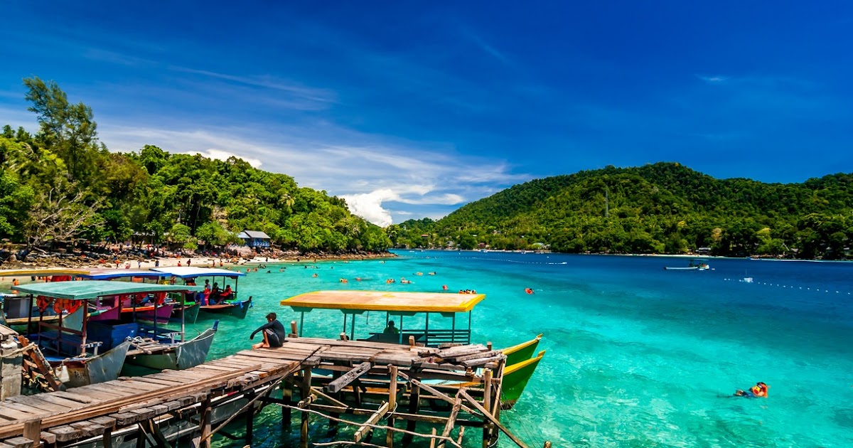 Explore Indonesia: Rubiah Island Awesome