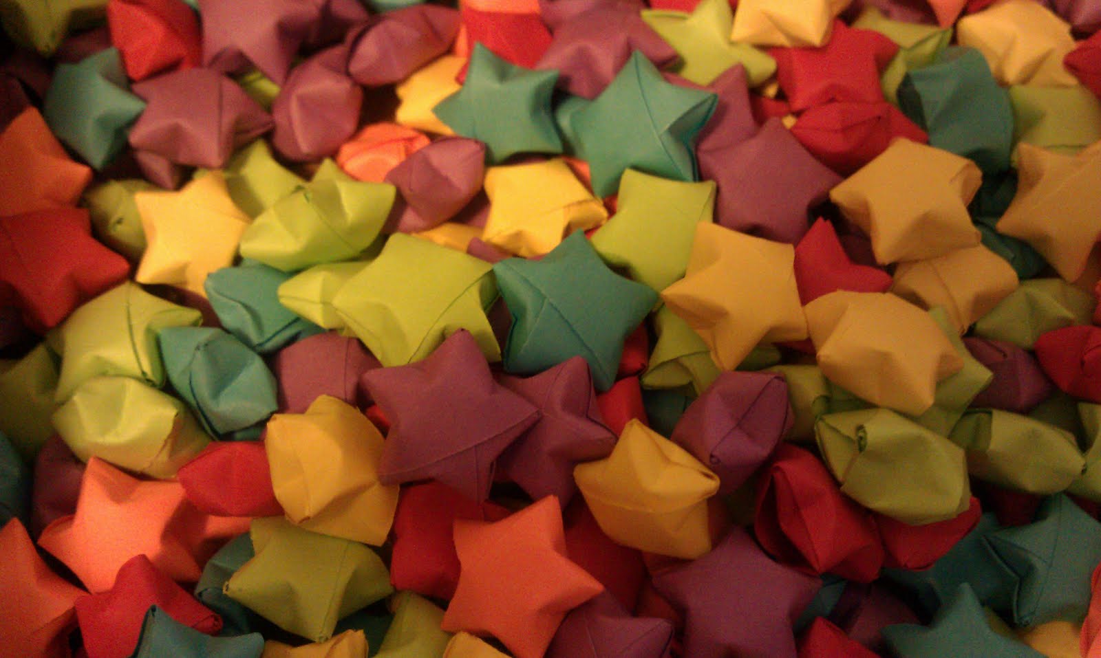 Things to Remember: Chinese Lucky Stars Rainbow Christmas Tree Garland