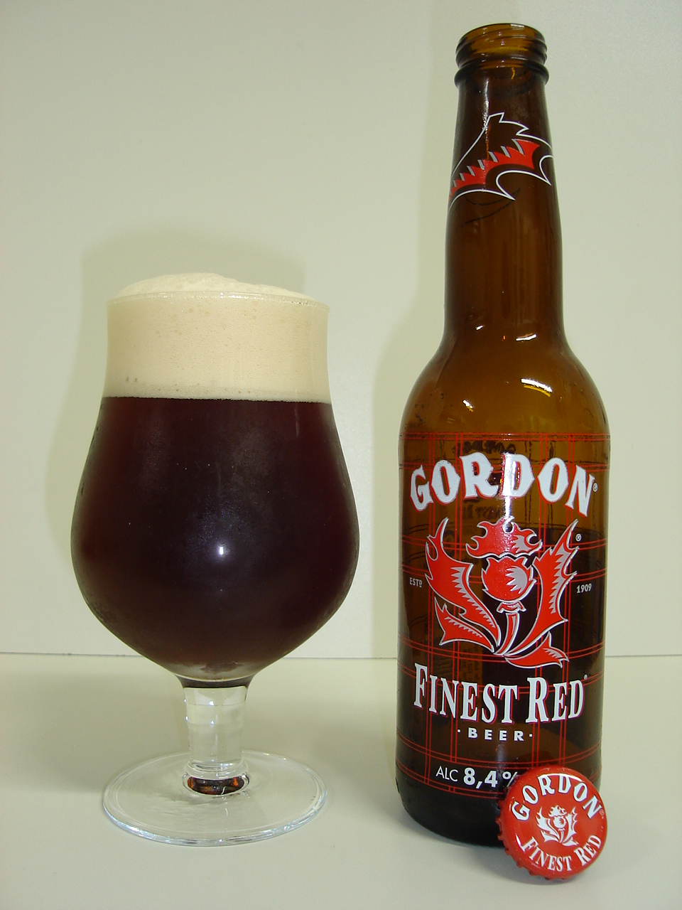 Santa Cerveja !!: Gordon Finest Red