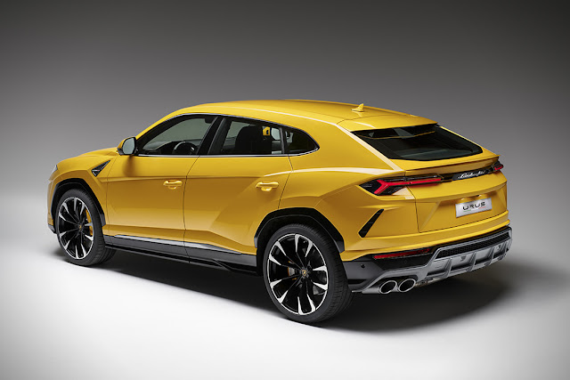 [VIDEO] Lamborghini Urus the Super SUV - Motor Mania