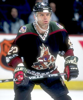 Distinct Kicking Motion: Meet Mike Gartner