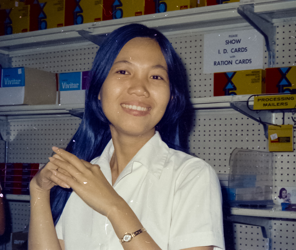 24 Glamorous Photos Capture Beautiful Girls of Saigon, Vietnam in 1972 ...