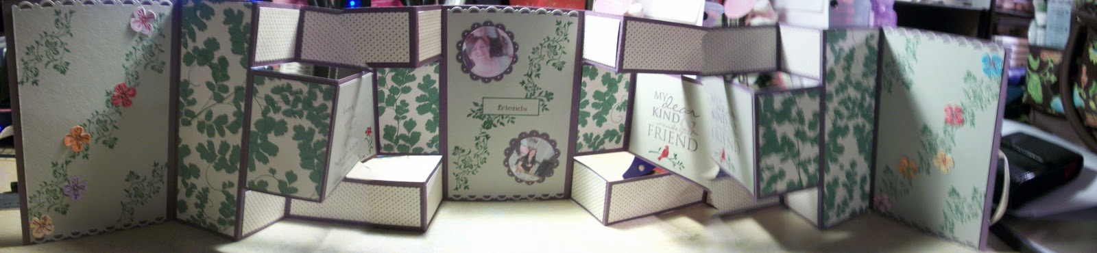 Loves to Craft: Double tri-shutter card