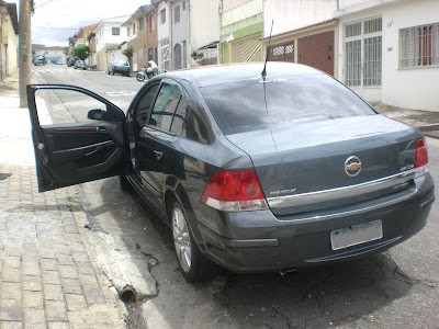 Vectra Elite 2.4 MPFI 16V FlexPower Aut. ~ Fusion Carros