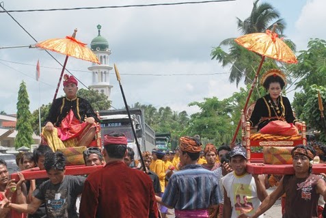 Upacara Adat Nusa Tenggara Barat (NTB) - BudayaKita