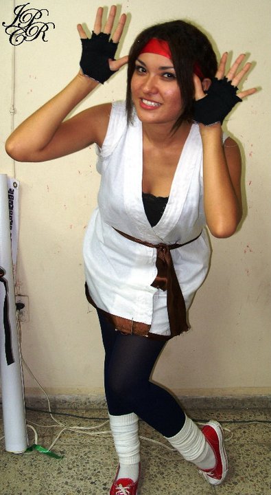 Itxy Cosplayer: King of Fighters Yuri Sakazaki
