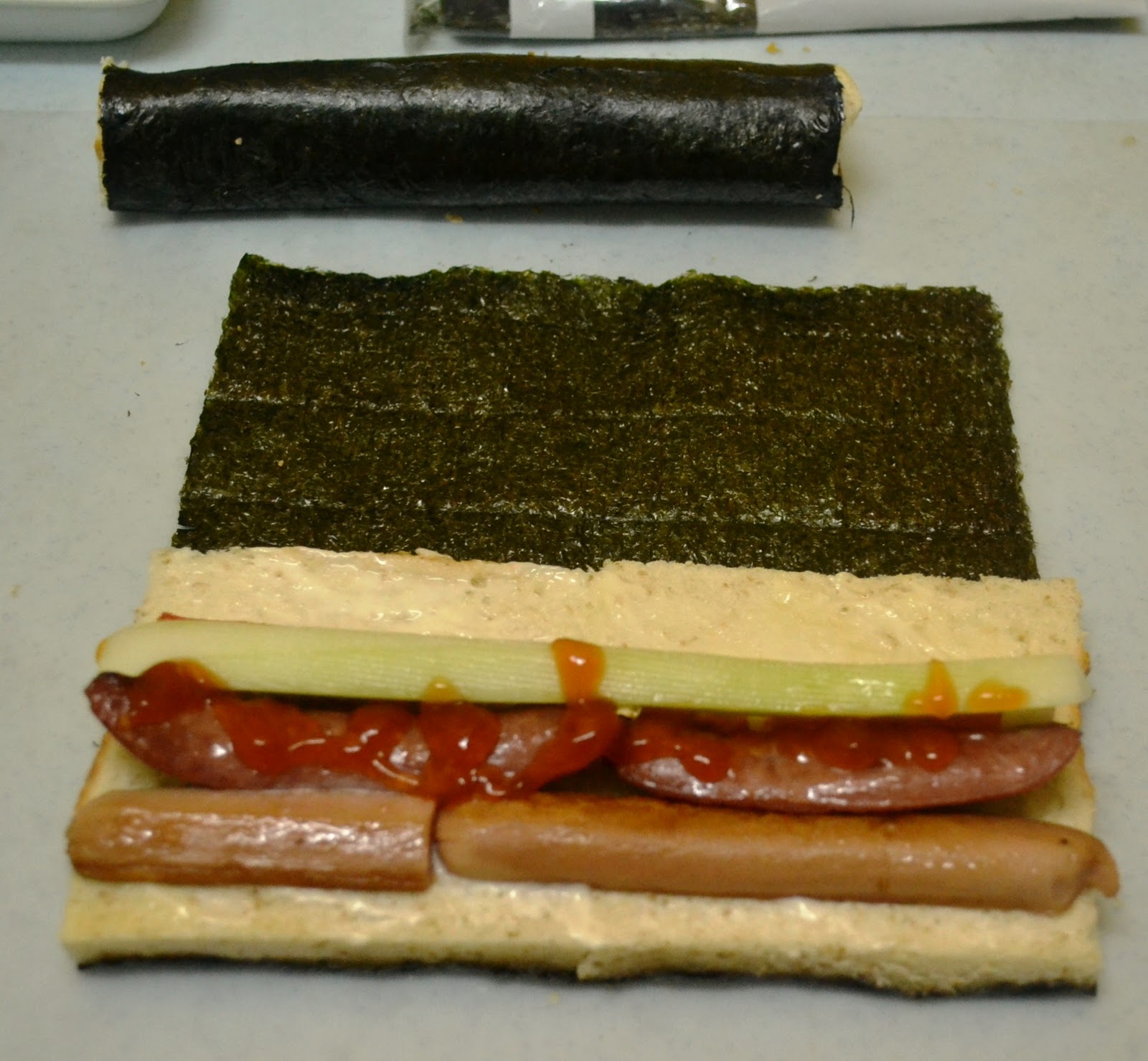 Food@Home Sweet Home: Sushi Bread 寿司面包