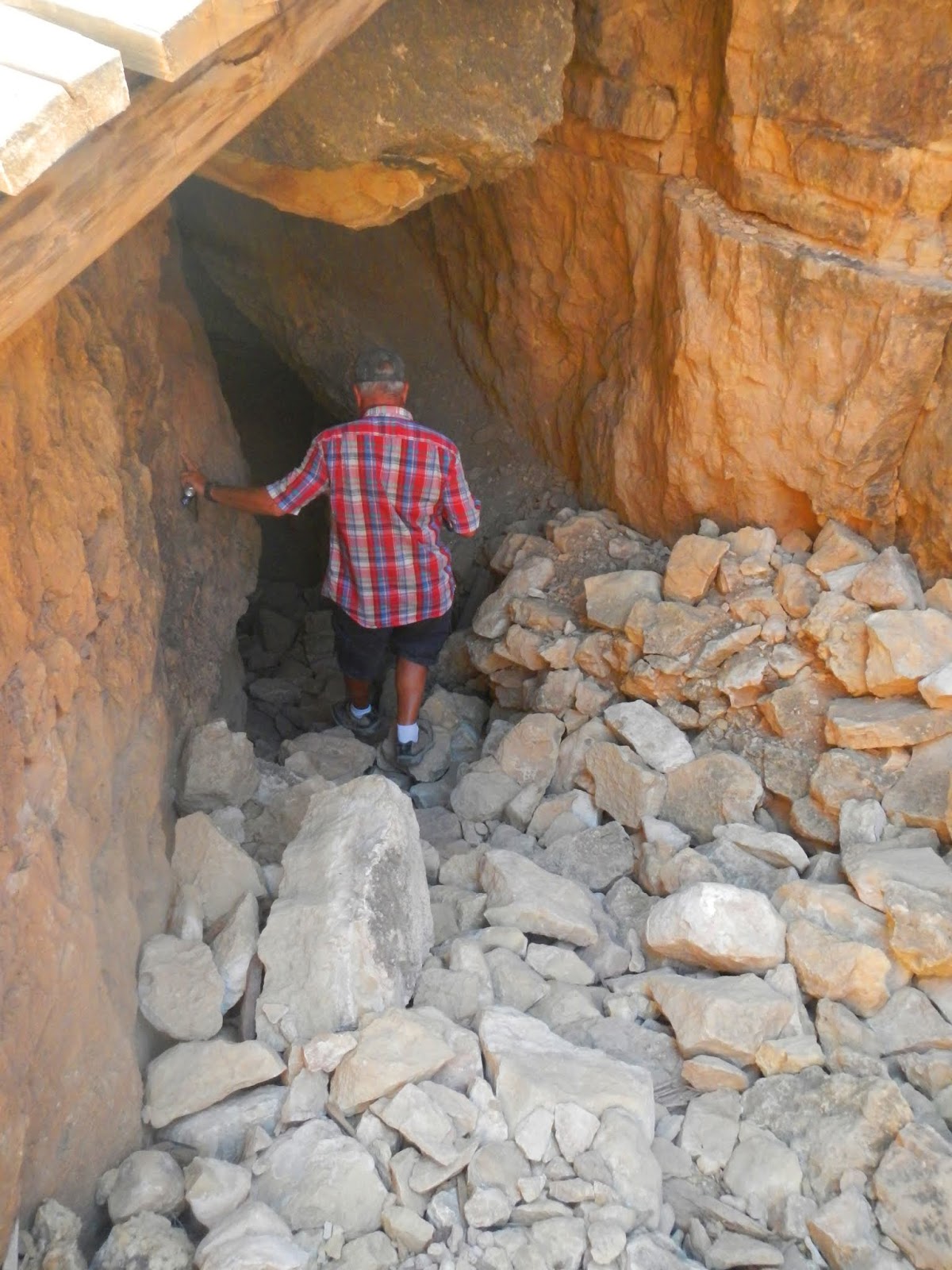 Exploring Apache Death Cave