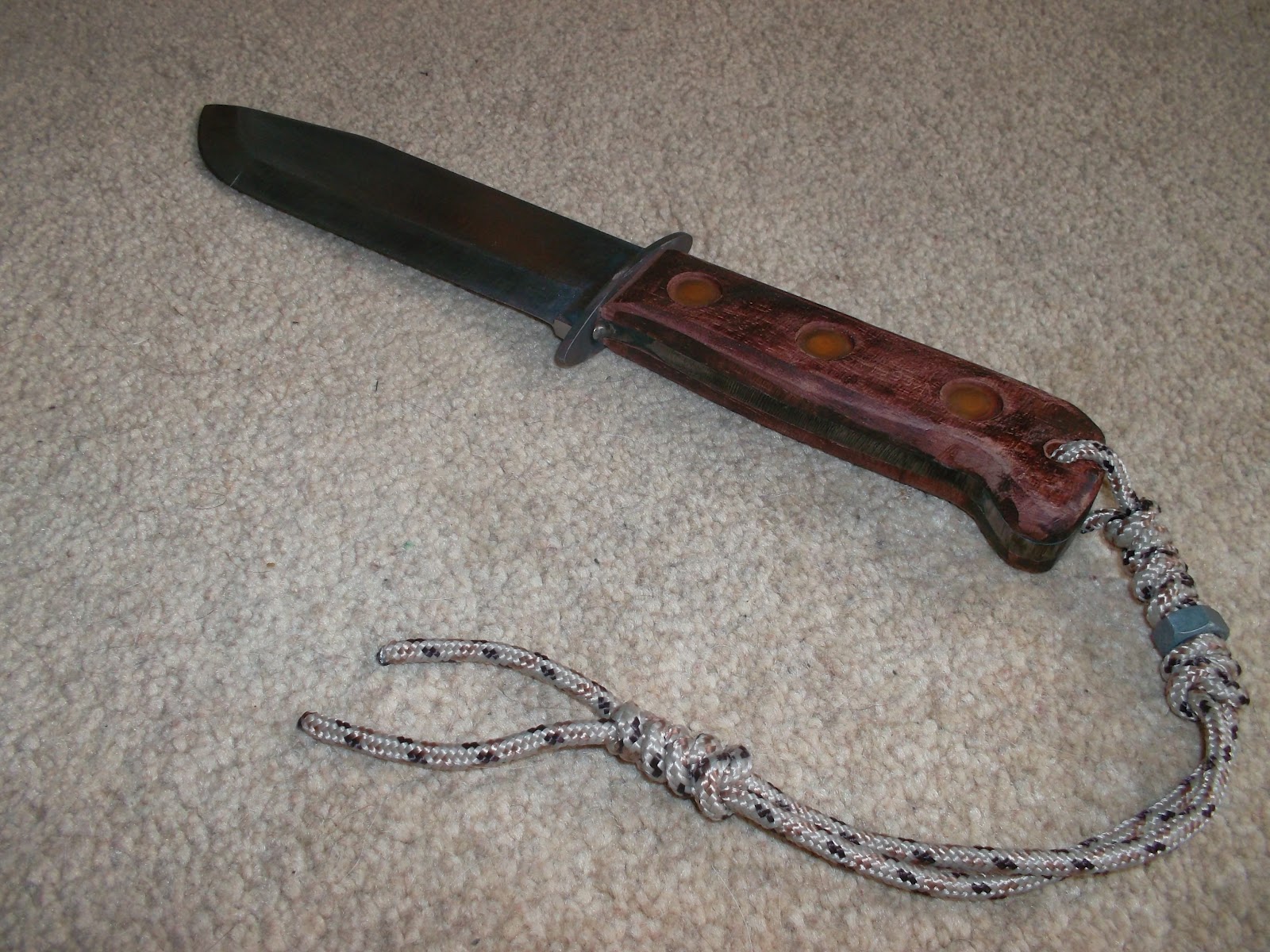 the secret camper: Customised British MOD Survival Knife