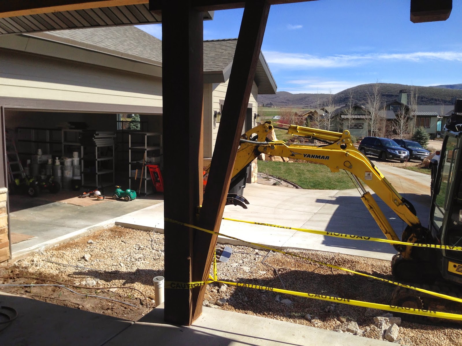 Simons {6}.: Million Dollar Driveway.