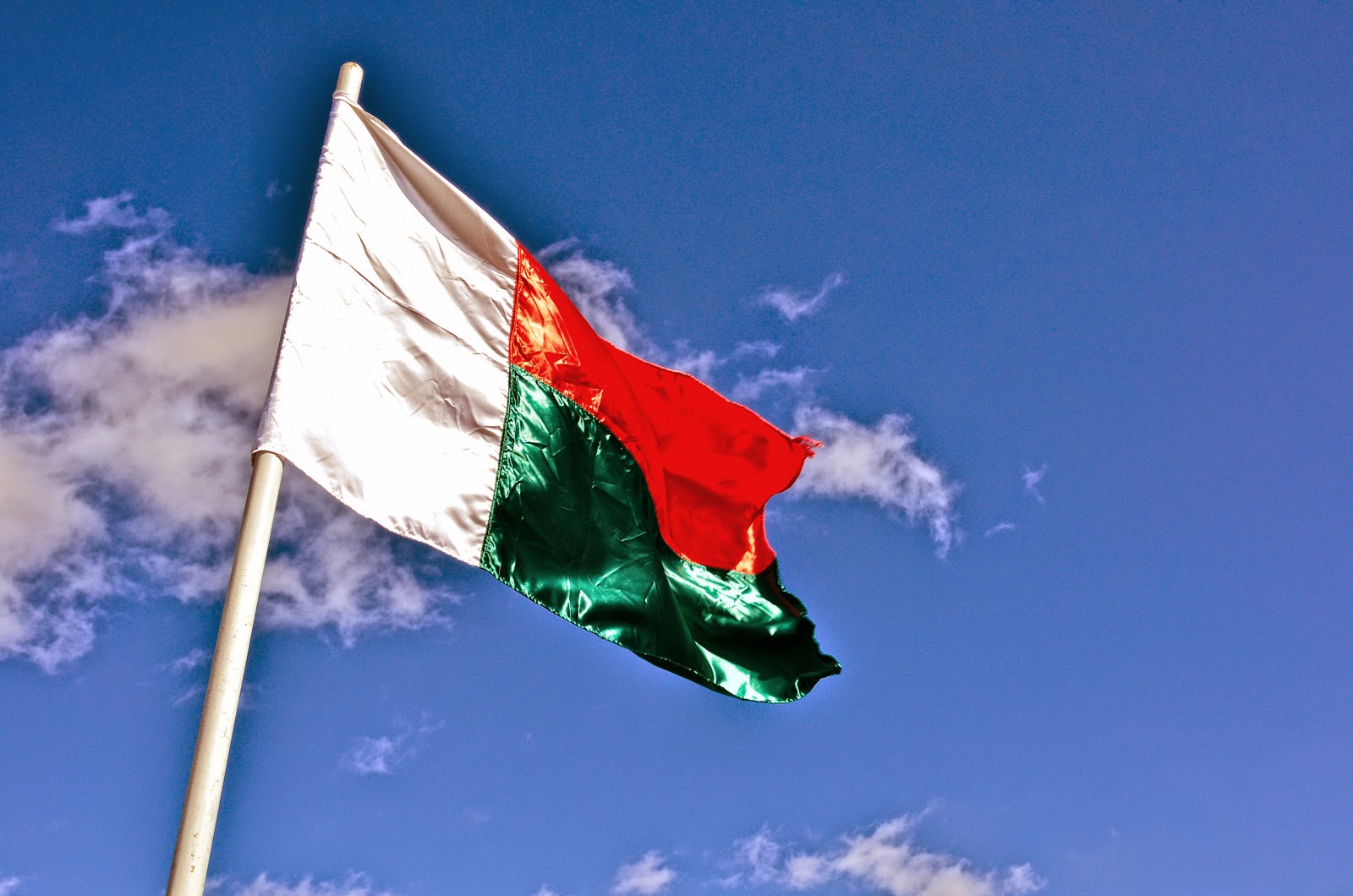 madagascar flag images