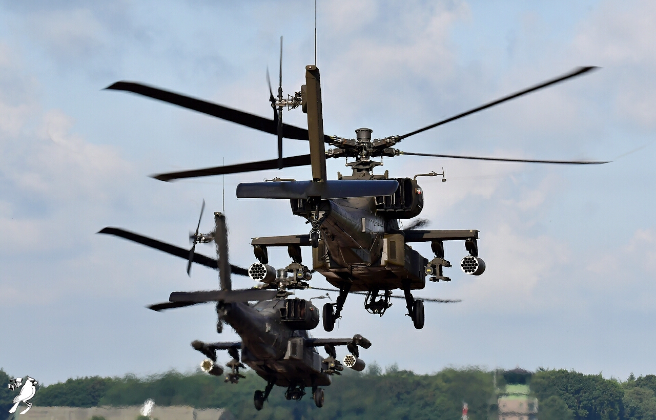 Jozef van der Heijden - Natuurfotografie: Apache's op Vliegbasis Gilze ...