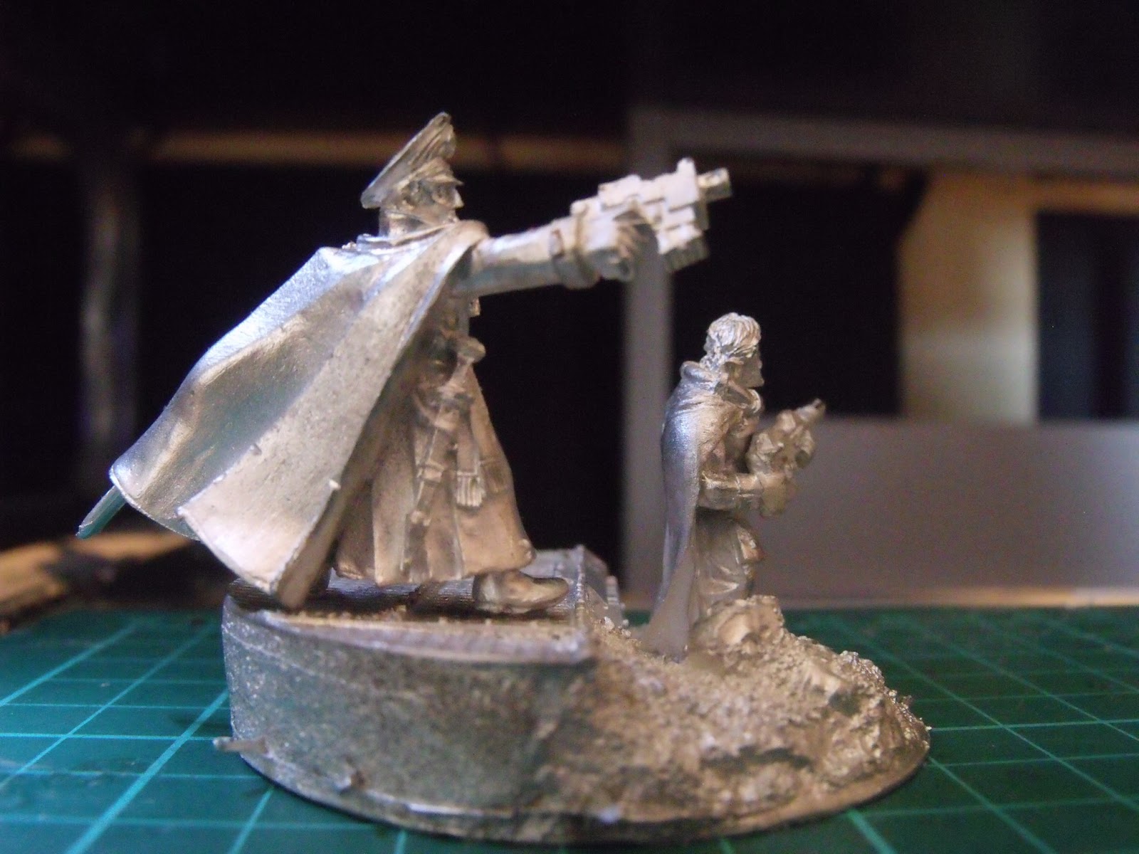 Limited Edition Warhammer models: Black Library diorama - Gaunts Ghost