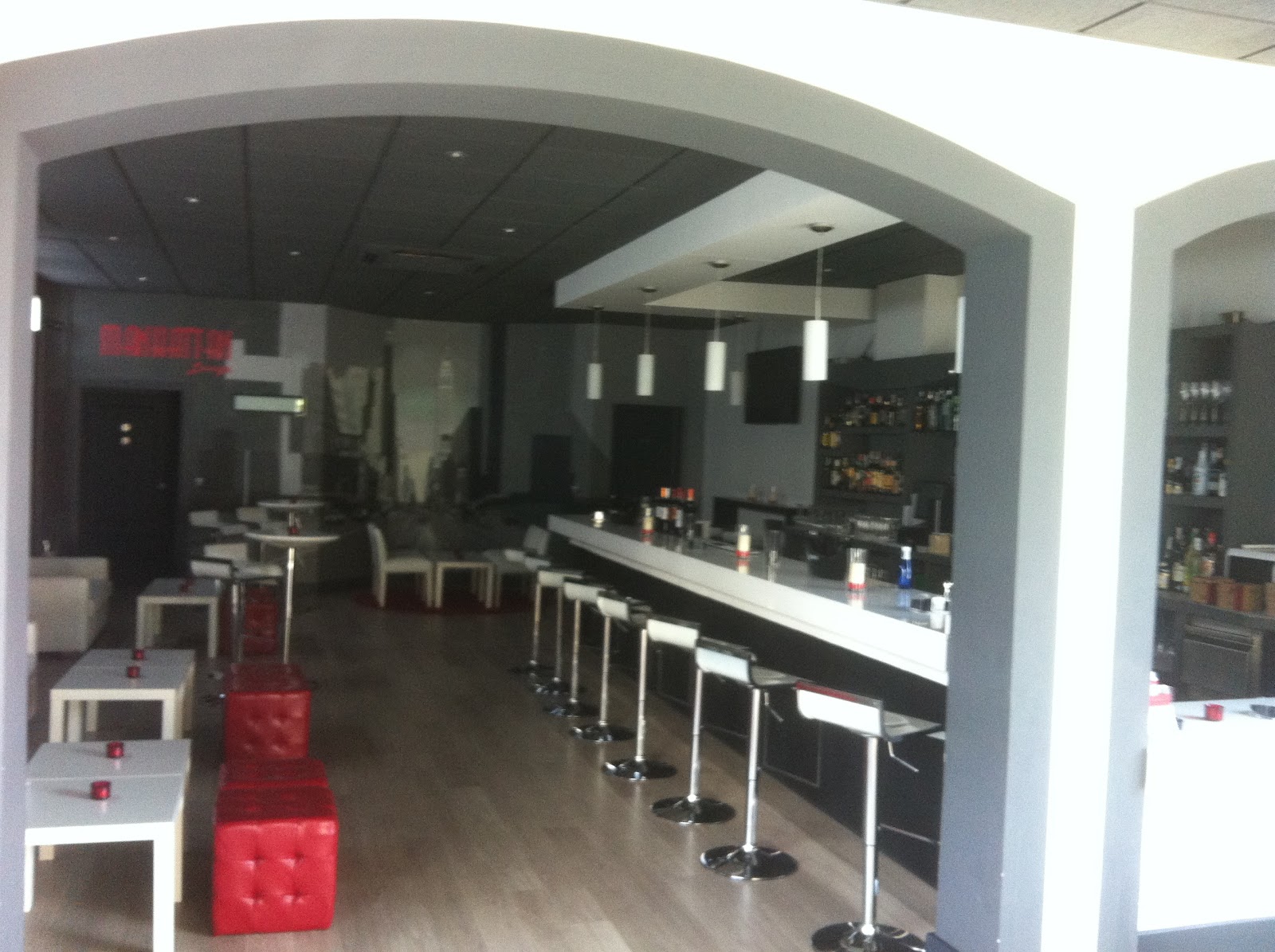 Manhattan Lounge Bar