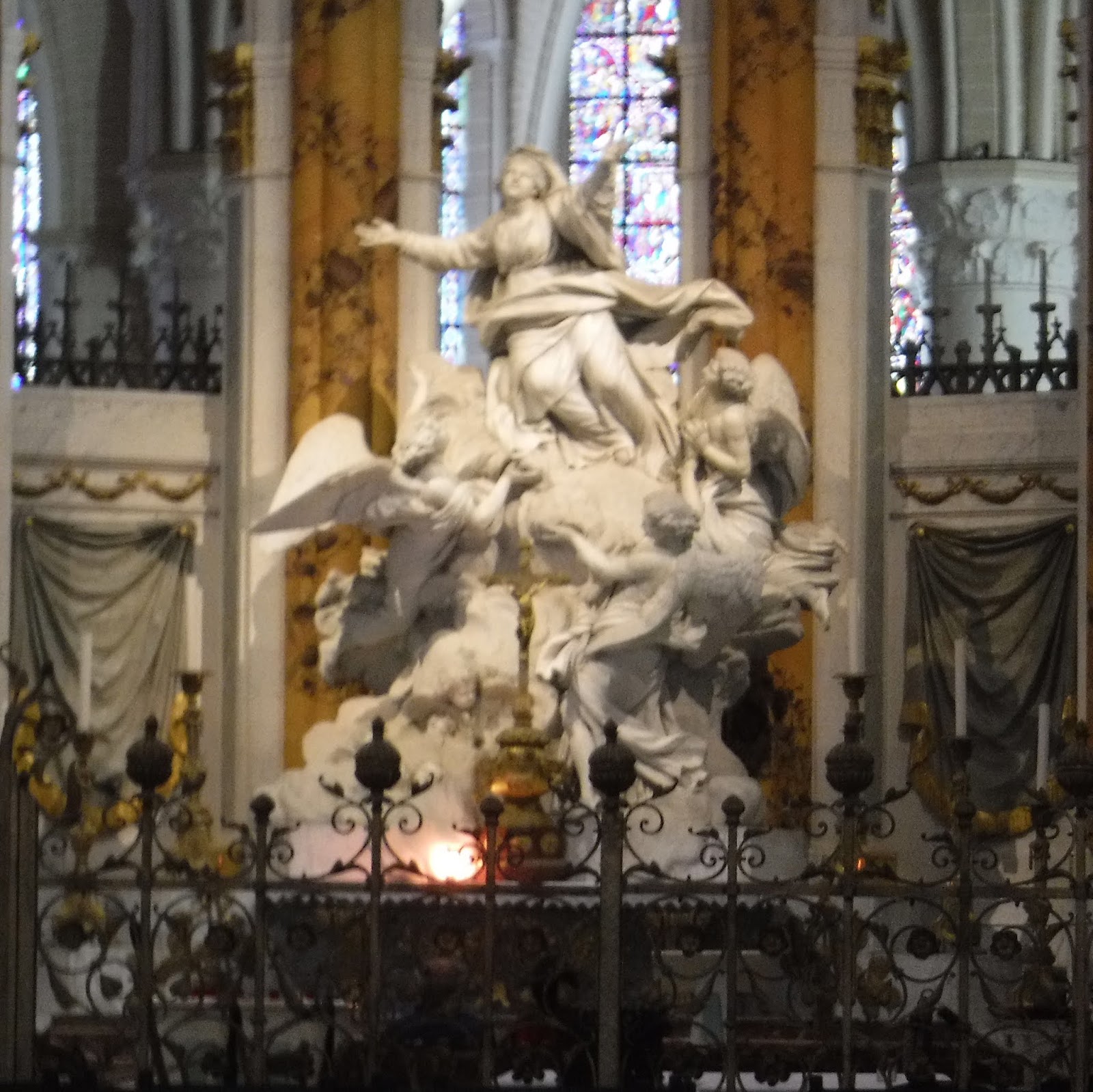 From Paris with Love: CHARTRES: THE CATHEDRAL