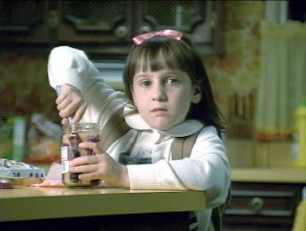 Funny Film and TV Photo Captions: Matilda (1996) - Where is Michael ...