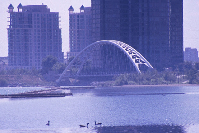 Bridge of the Week: Toronto's Bridges: Humber Bay Arch Bridge
