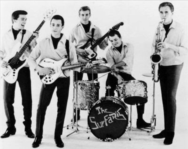 CARBONO MUSICAL 2: The Surfaris - The Surfaris Play (1963)