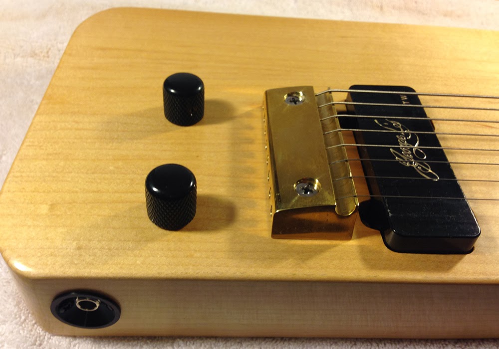 Planchet Guitars: The completed Lap Steel