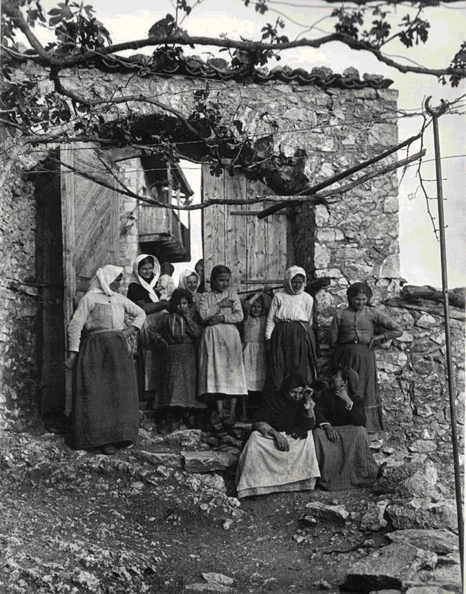 GREECE MY HOMELAND: Tradition and habits