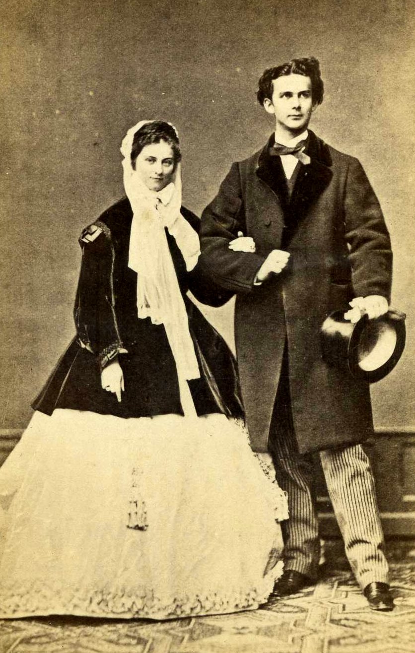 Munich and Company: Portraits des fiançailles de Louis II de Bavière et ...