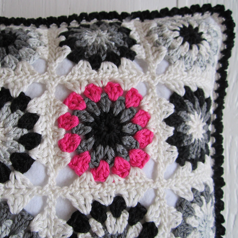 Color 'n Cream Crochet and Dream: Tutorial Flower Square V
