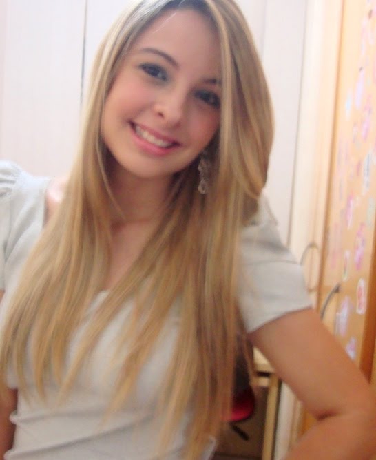 Mel Kurth | Perfil-Fake