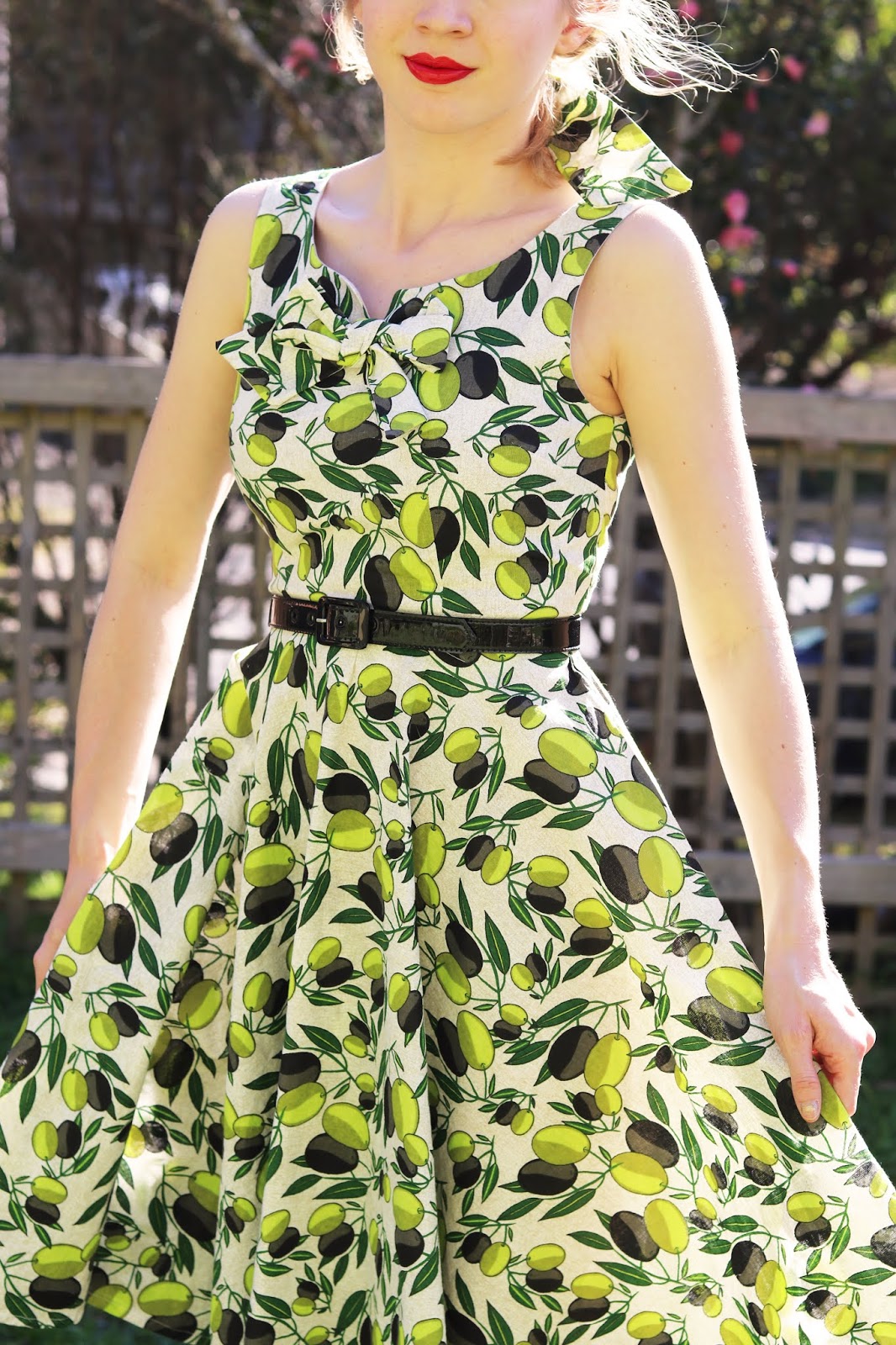 Sewing: Olive Dress B5748 | GracefullyVintage