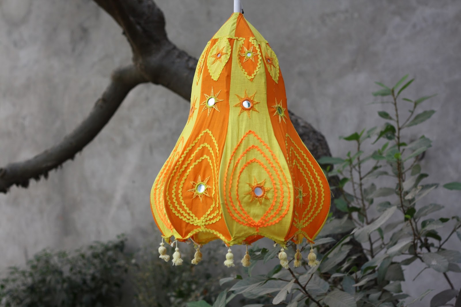The Color Caravan: Pipli applique work - the vibrant craft from Orissa