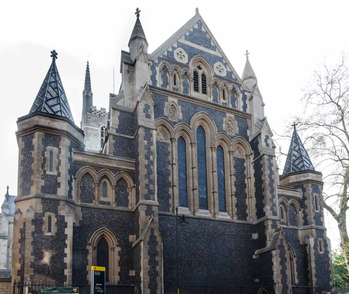 Seeing Southwark Cathedral