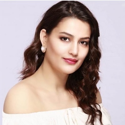 Bio Famous | Biography, Wiki, Affairs, Relationship info