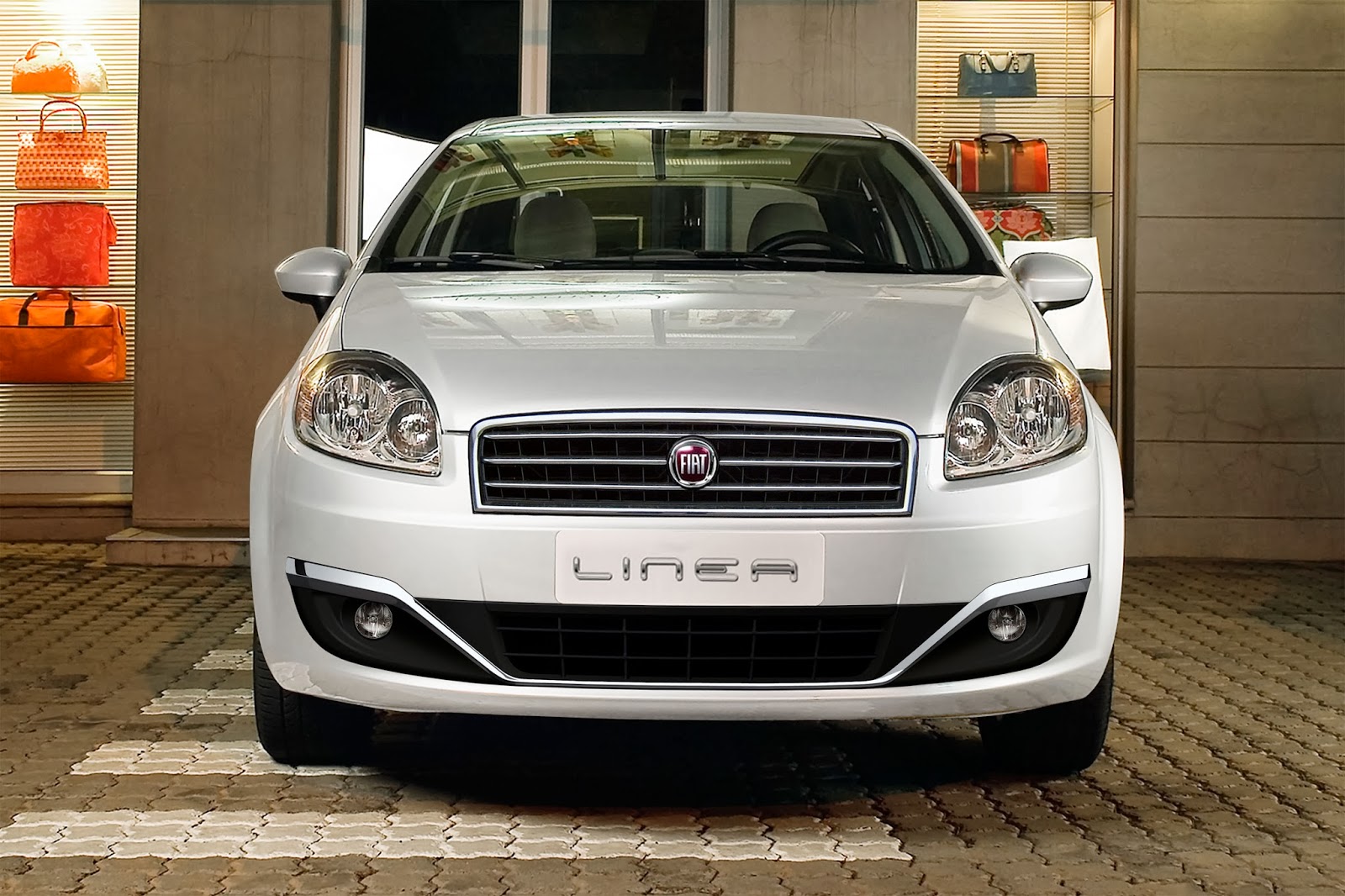 Novo Fiat Linea chega em abril ~ Garagem do Calfat