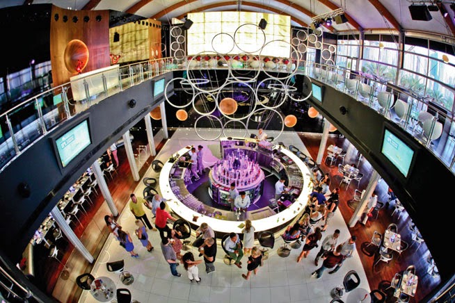 Welcome to Dubai Restaurant - Menupages UAE: FIFA World Cup @ ZERO Gravity