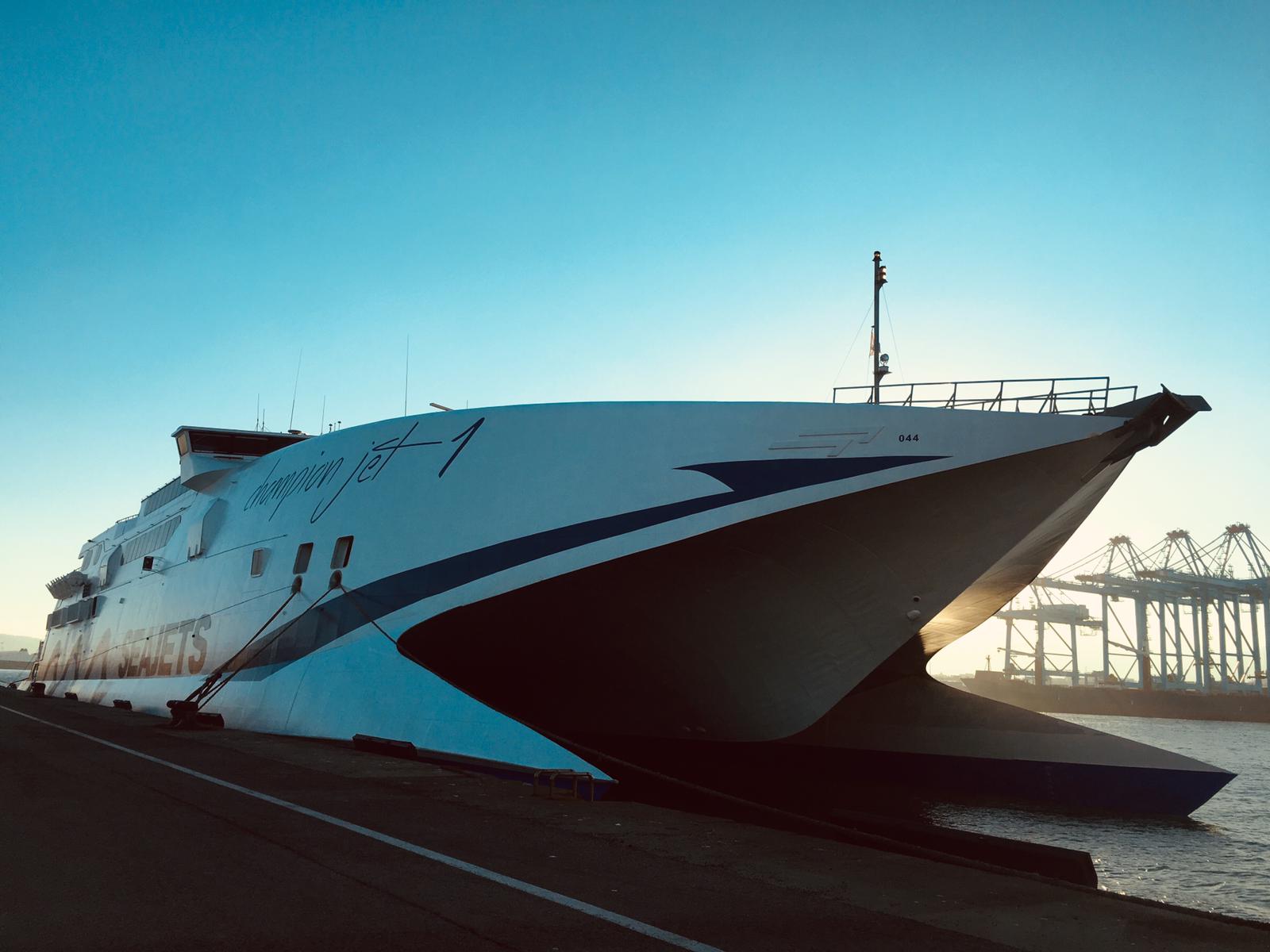 FERRYBALEAR: El HSC "Champion Jet 1" fletado por Armas encara su última ...