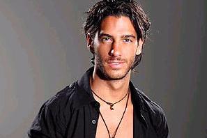 Free HD Wallpaper: Fotos y vida de Erick Elías, actor mexicano.