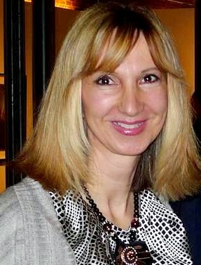 Reading and Art: Veronica Coulston