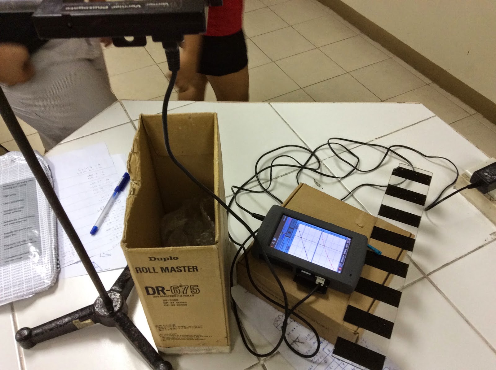 Physics 101.1: Free Fall: Ball and Picket-fence Experiment