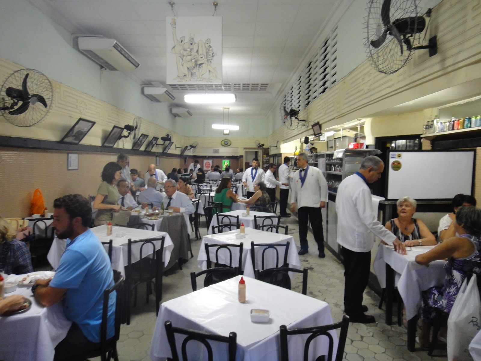 UM DIA APÓS O OUTRO: BAR LUIZ - GASTRONOMIA NO RIO DE JANEIRO (RJ)