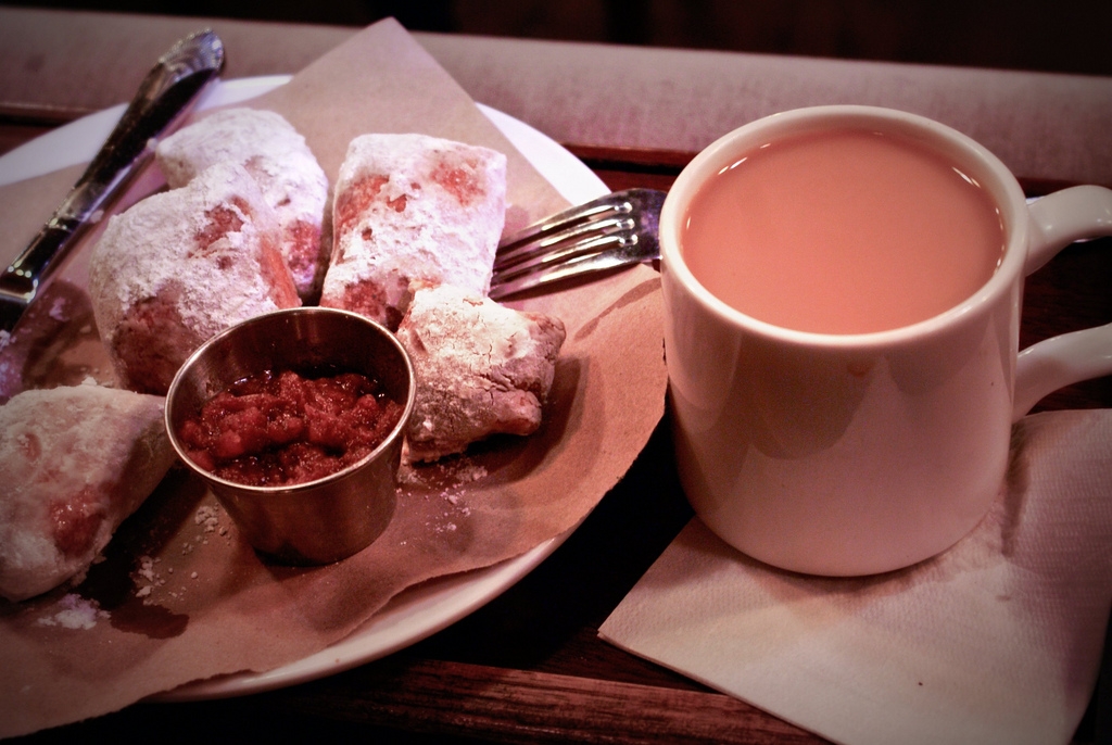 Everlasting Kimono: Beignets and coffee.
